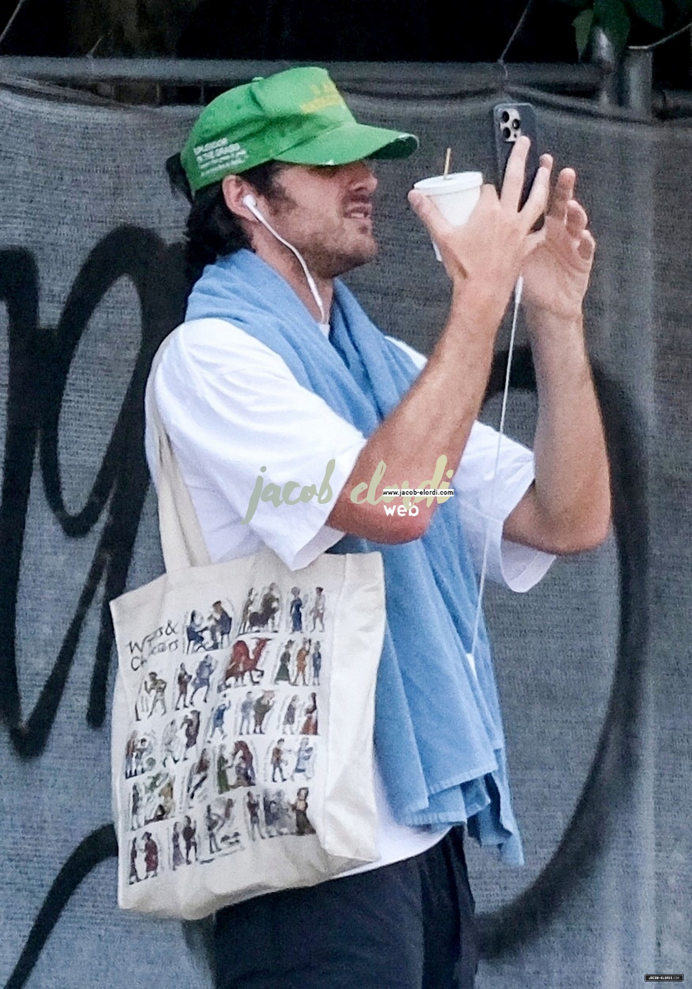 June 17 - Out with Chiara Marchi - 23 - Jacob Elordi Web // Photogallery